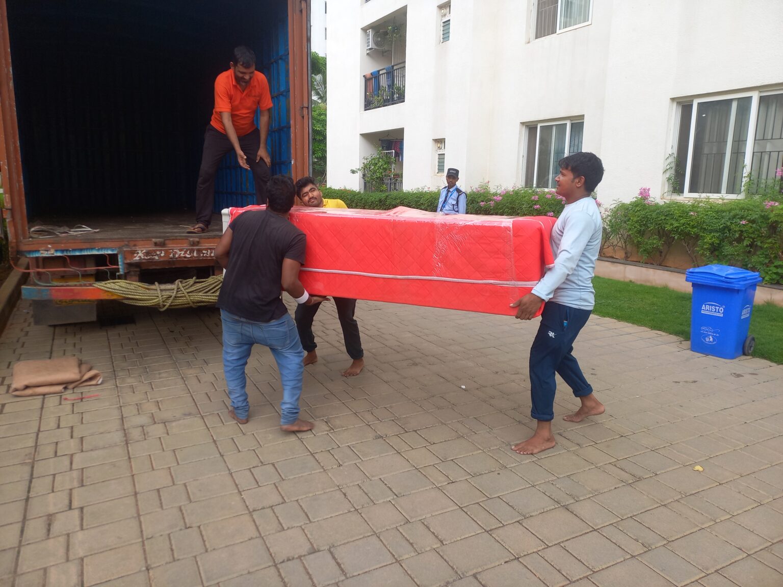 Home Shifting - Leonora Packers Movers